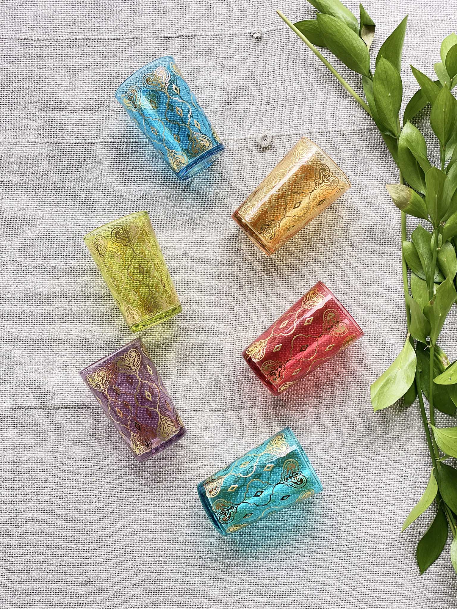 Set of Assorted Color Tea Glasses Harta Design – Scents & Feel