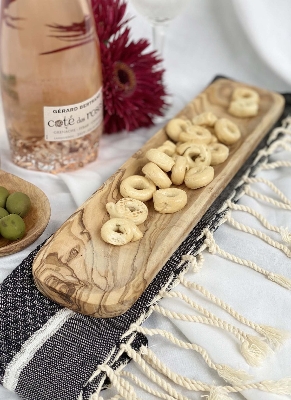 Olive Wood Rectangular Tapas Dish 14″ | Scents & Feel
