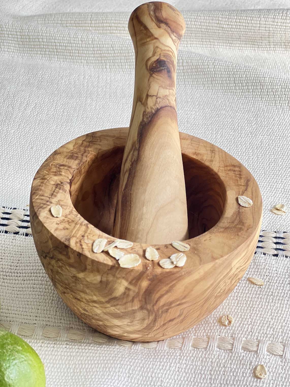 Olive Wood Small Pestle and Mortar – Scents & Feel